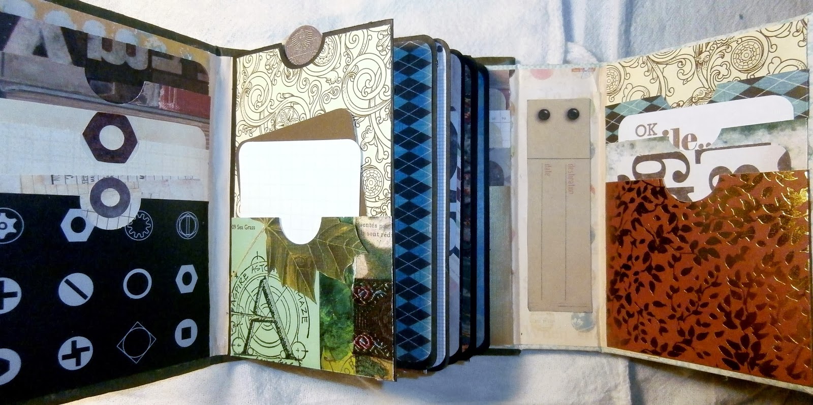 Mini Album Samples – tidbits & scraps